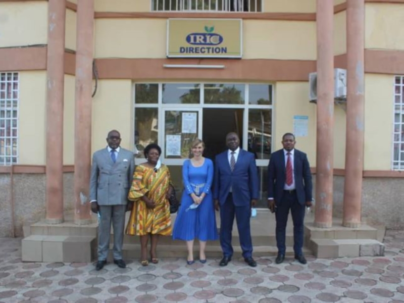 Anna Ruffino visita IRIC | Il Giornale Italiano Mondo